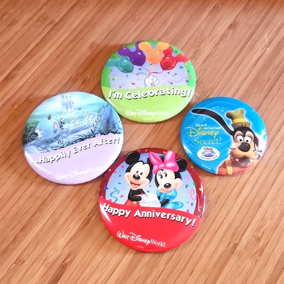 Disney | Jewelry | Vintage Disney Buttons | Poshmark